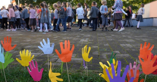 Latvijas skolās darbu uzsāk KiVa bulinga novēršanas programma ...